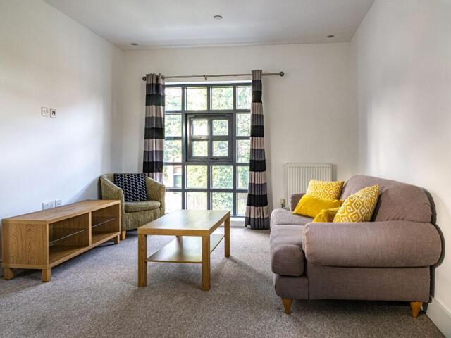 For Sale 2 Bedroom Apartment Hertfordshire Hertfordshire DS101678731