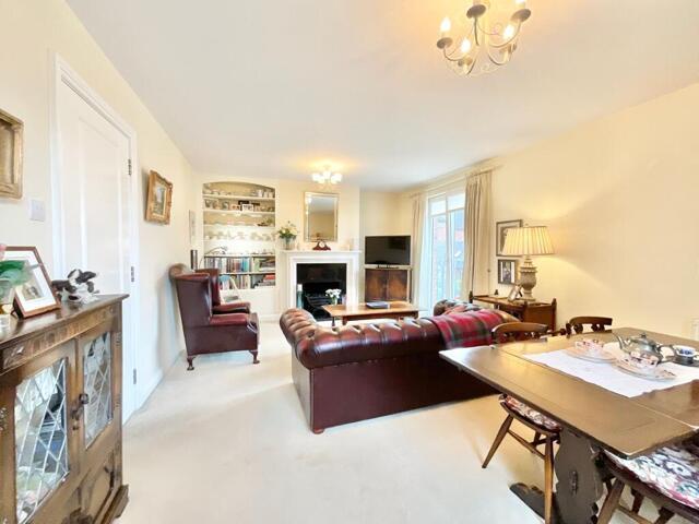 For Sale 2 Bedroom Apartment High Street High Street DS100058196