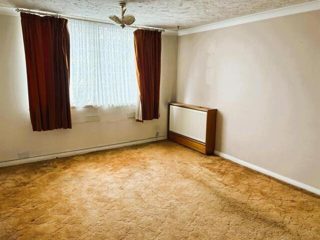 For Sale 2 Bedroom Apartment Hillingdon Great London DLS100881465