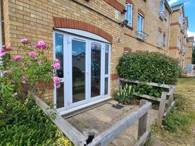 For Sale 2 Bedroom Apartment Hounslow Greater London DS101168599