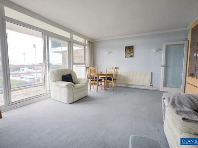 For Sale 2 Bedroom Apartment Hove Brighton And Hove DLS98968891