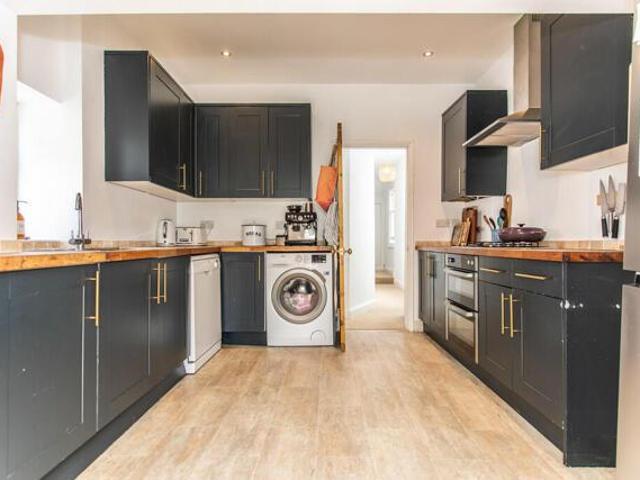For Sale 2 Bedroom Apartment Hove Brighton And Hove DS99436903