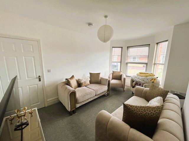 For Sale 2 Bedroom Apartment Ipswich Suffolk DS100648866