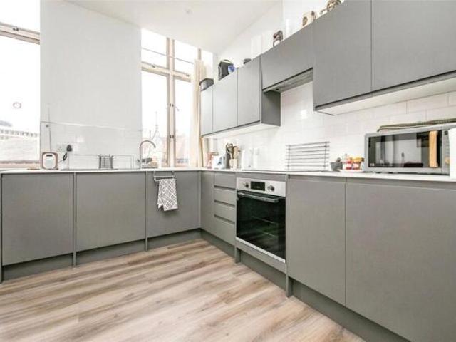 For Sale 2 Bedroom Apartment Ipswich Suffolk DS98903752