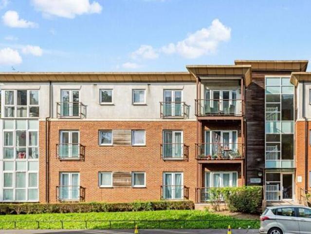 For Sale 2 Bedroom Apartment Kenley Great London DS98801019