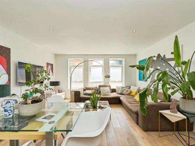 For Sale 2 Bedroom Apartment Kingston Upon Thames Greater London DS99381104