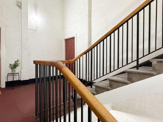 For Sale 2 Bedroom Apartment Kirkcaldy Fife DS100685397