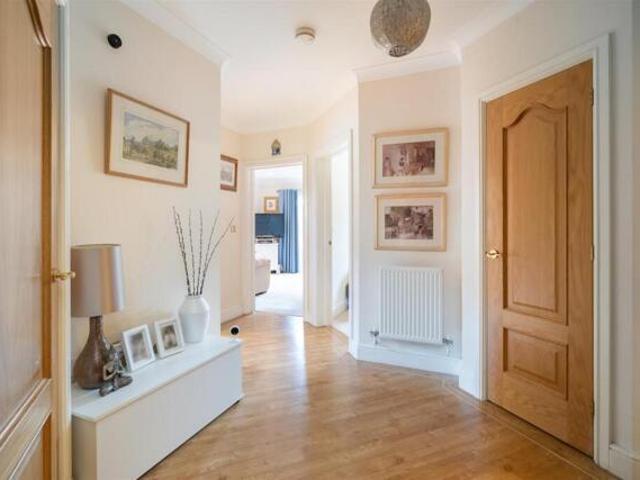 For Sale 2 Bedroom Apartment Knowle Knowle DS99952122