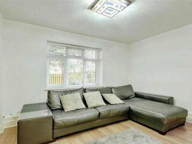 For Sale 2 Bedroom Apartment Knowsley Knowsley DS98377552