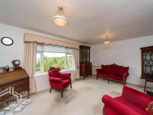 For Sale 2 Bedroom Apartment Lancs Lancashire DS98119365
