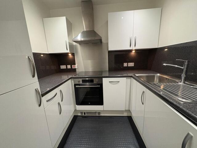 For Sale 2 Bedroom Apartment Lancs Lancashire DS100158461