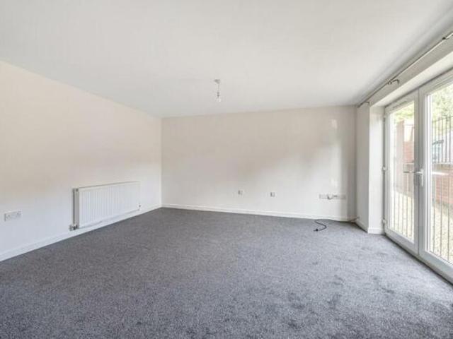For Sale 2 Bedroom Apartment Lancs Salford DLS98834528