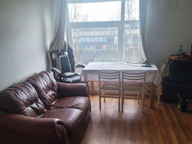 For Sale 2 Bedroom Apartment Lancs Salford DS100541069