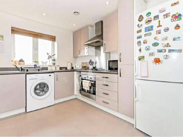 For Sale 2 Bedroom Apartment Langley Slough DLS99344647