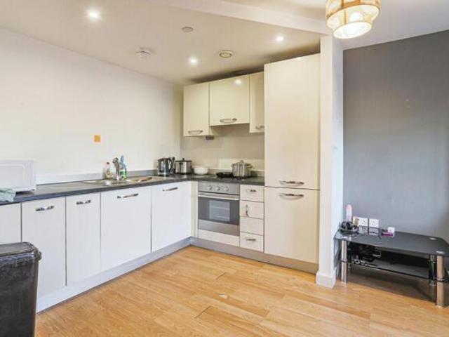 For Sale 2 Bedroom Apartment Leeds Leeds DLS99808528