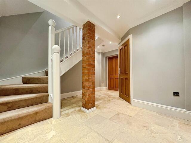 For Sale 2 Bedroom Apartment Leicester Leicestershire DLS98612408