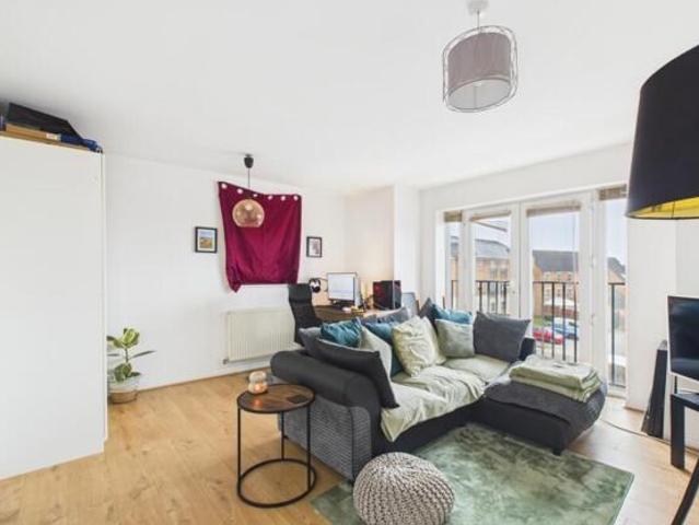 For Sale 2 Bedroom Apartment Leighton Buzzard Central Bedfordshire DLS100917755