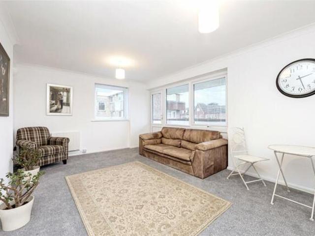 For Sale 2 Bedroom Apartment Littlehampton West Sussex DS99773505
