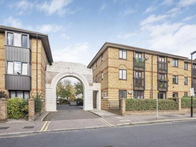For Sale 2 Bedroom Apartment London Greater London DLS101379168