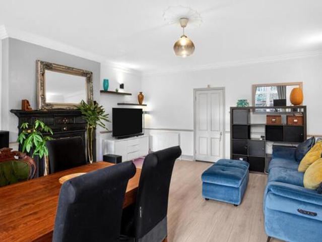 For Sale 2 Bedroom Apartment London Greater London DS100158591