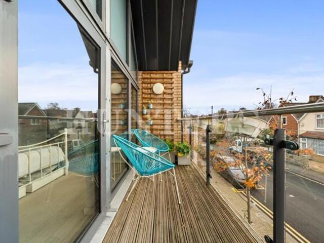 For Sale 2 Bedroom Apartment London Greater London DS100398274