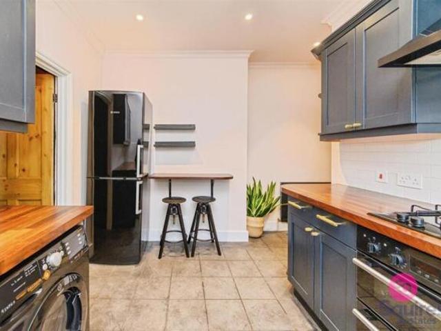 For Sale 2 Bedroom Apartment London Greater London DS101168418
