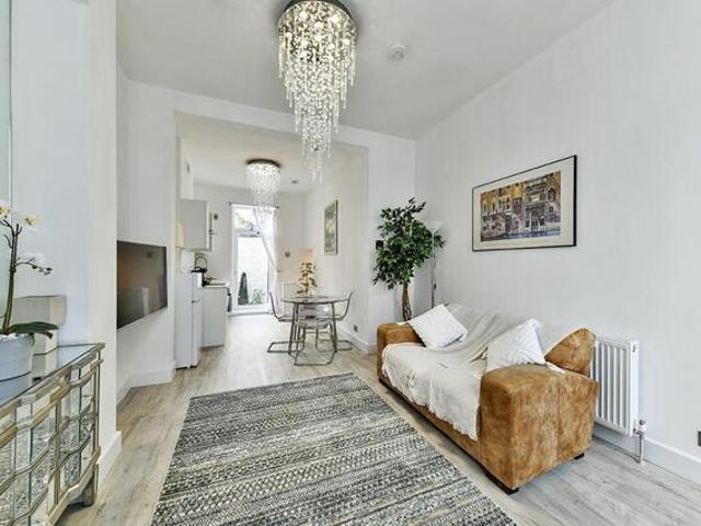 For Sale 2 Bedroom Apartment London Greater London DS101316137