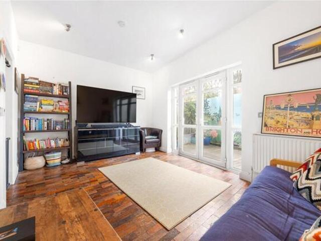 For Sale 2 Bedroom Apartment Londres Greater London DLS100366449