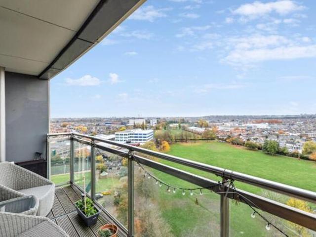 For Sale 2 Bedroom Apartment Londres Greater London DLS98477440