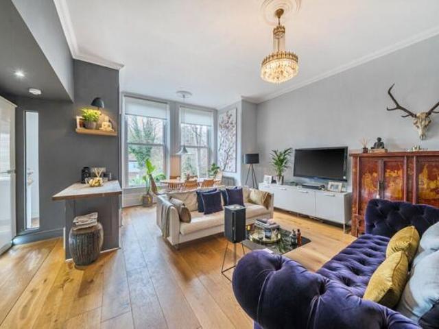 For Sale 2 Bedroom Apartment Londres Greater London DS98687576