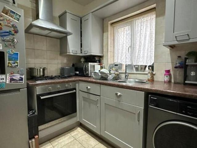 For Sale 2 Bedroom Apartment Londres Greater London DS98765793