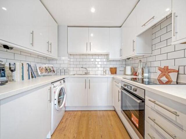 For Sale 2 Bedroom Apartment Londres Greater London DS98930131