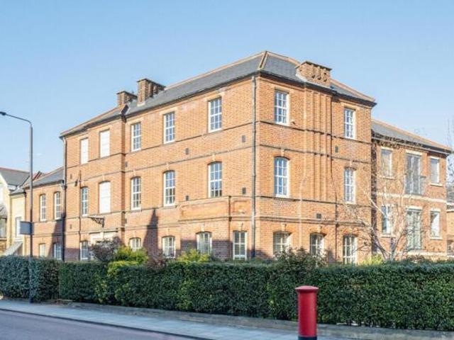 For Sale 2 Bedroom Apartment Londres Greater London DS100502998