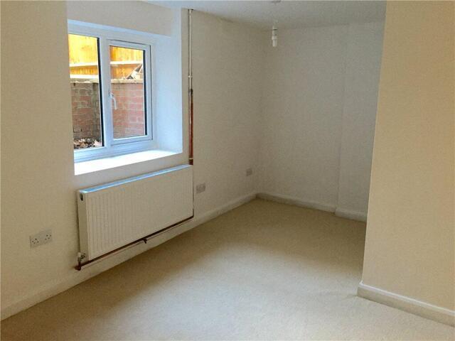 For Sale 2 Bedroom Apartment Londres Greater London DS100540980
