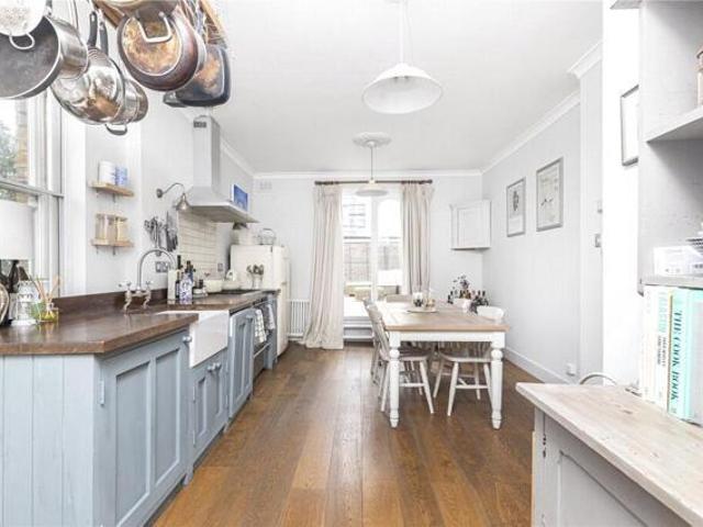 For Sale 2 Bedroom Apartment Londres Greater London DS100786909