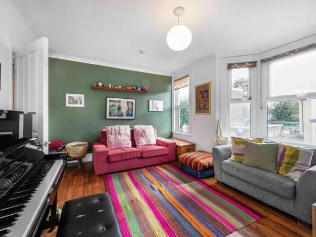 For Sale 2 Bedroom Apartment Londres Greater London DS100366218