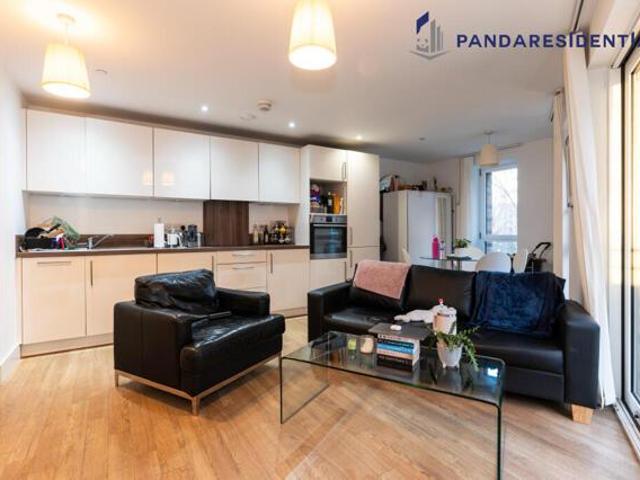 For Sale 2 Bedroom Apartment Londres Greater London DS101674748