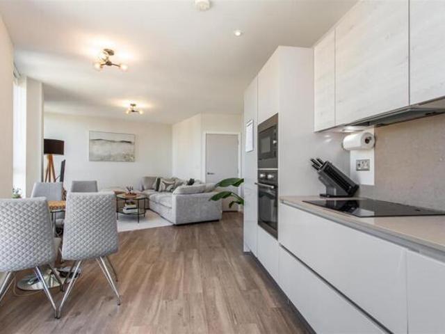 For Sale 2 Bedroom Apartment Londres Greater London DS101931507