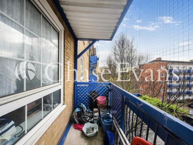 For Sale 2 Bedroom Apartment Londres Greater London DS101199753
