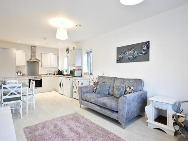 For Sale 2 Bedroom Apartment Peterborough Cambridgeshire DLS98834289