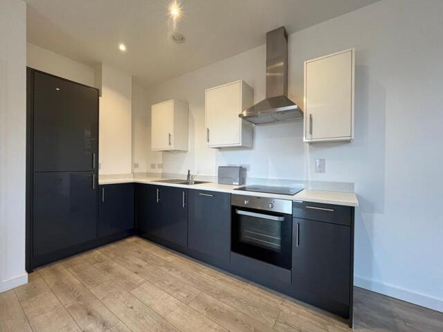 For Sale 2 Bedroom Apartment Peterborough Peterborough DLS101674974