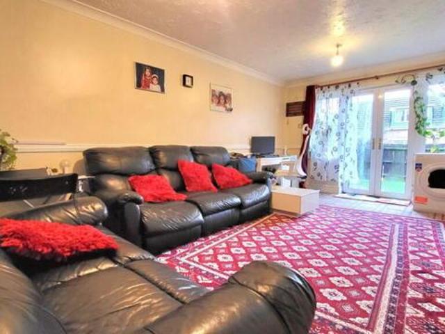 For Sale 2 Bedroom Apartment Peterborough Peterborough DLS99952094