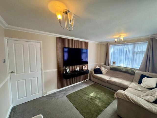 For Sale 2 Bedroom Apartment Polegate East Sussex DLS99808509