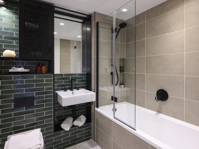 For Sale 2 Bedroom Apartment Poplar London DS96265620