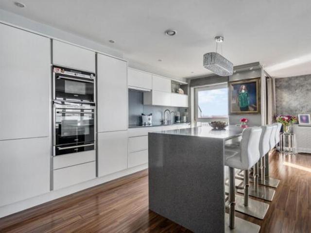 For Sale 2 Bedroom Apartment Portsmouth Portsmouth DS100649232