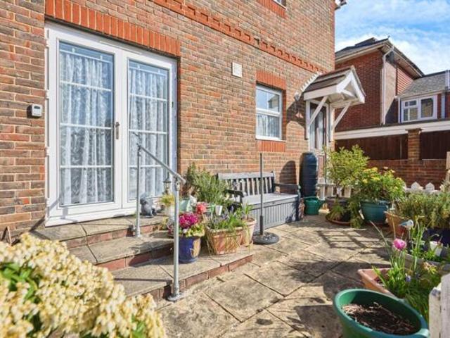 For Sale 2 Bedroom Apartment Ryde Isle Of Wight DLS99130162