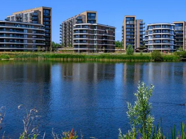 For Sale 2 Bedroom Apartment Reading Reading DS102596746