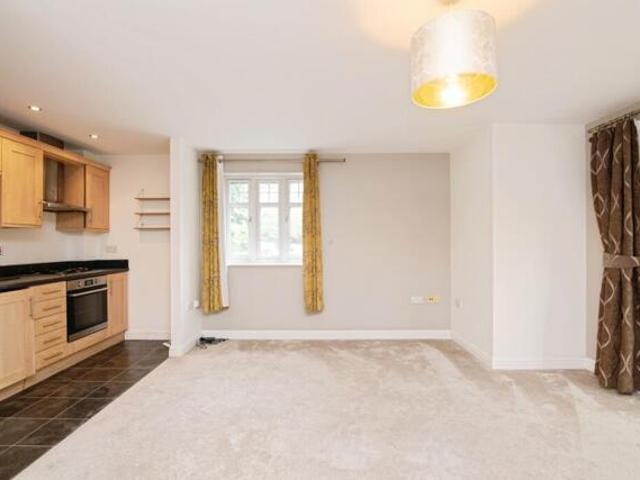For Sale 2 Bedroom Apartment Redditch Worcestershire DLS99437079