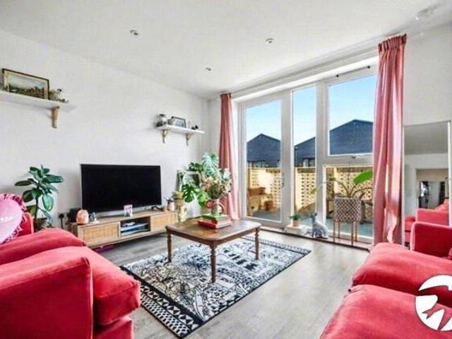 For Sale 2 Bedroom Apartment Rochester Medway DLS98477376