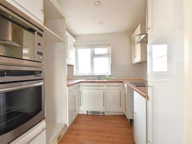 For Sale 2 Bedroom Apartment St. Neots Cambridgeshire DS99572135